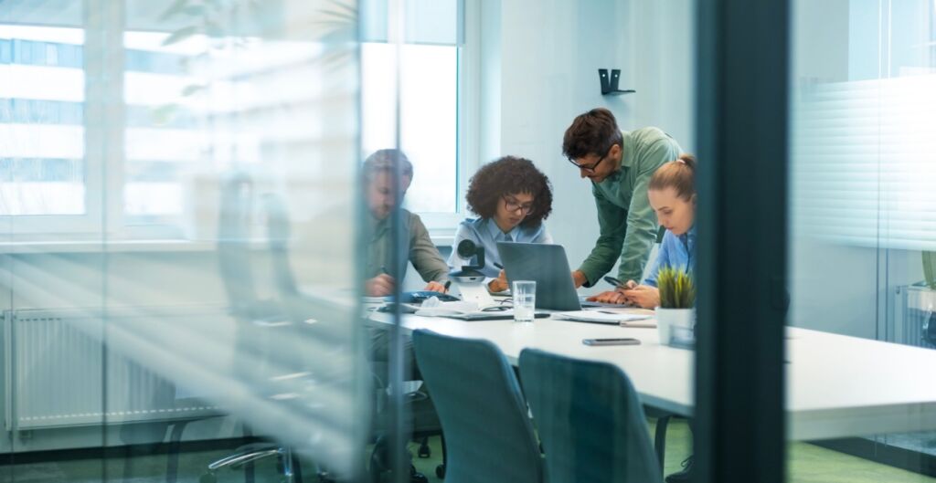 Mi equipo de trabajo, mi principal cliente - Clase Ejecutiva UC